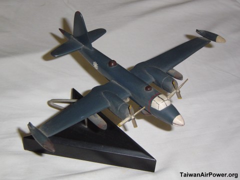 Wooden Model of ROCAF P2V-7 – TaiwanAirBlog