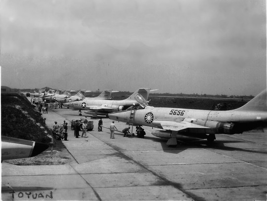 More Historical RF-101 Photos – TaiwanAirBlog